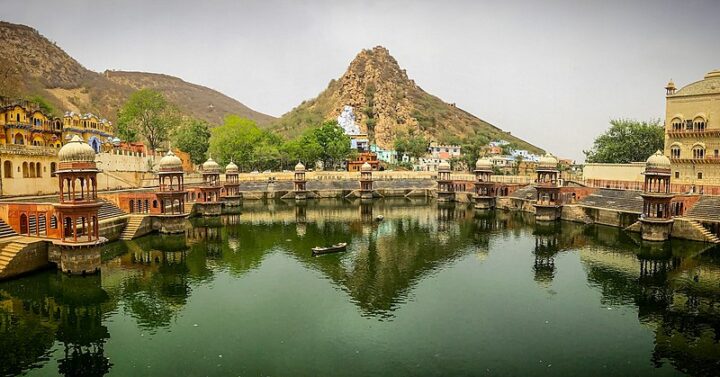 Places to Visit in Neemrana - The Complete Guide! - Xplore The Earth